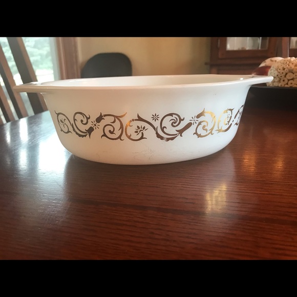 Pyrex | Kitchen | Vintage Pyrex Empire Scroll Casserole Dish | Poshmark